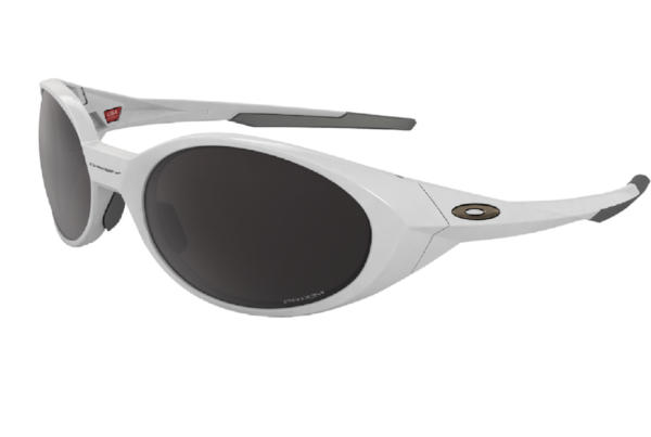 Oakley Brings Back the Iconic Eye Jacket Redux Performance Sunglasses ...