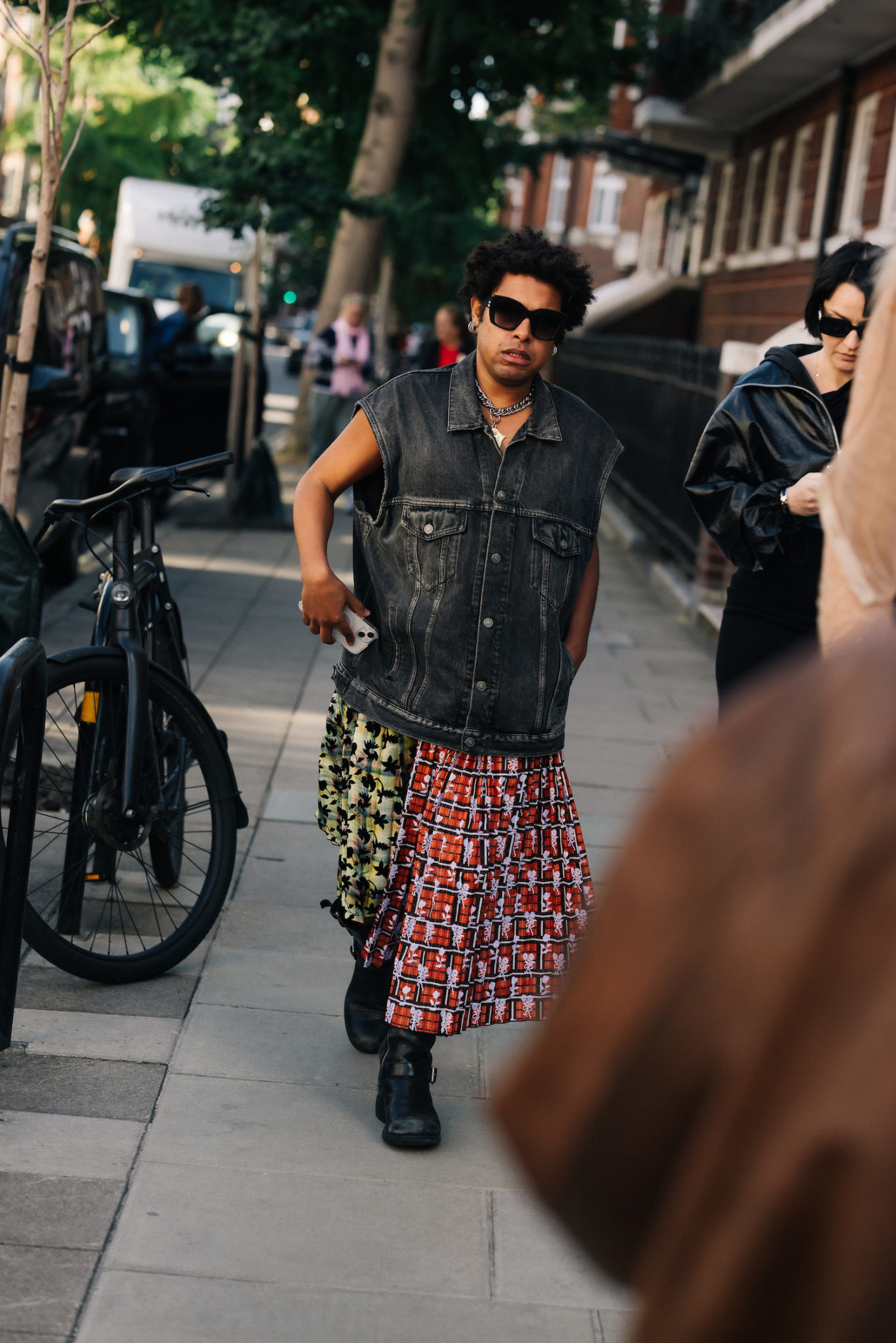 Street Style Shots: London Fashion Week Day 2 – PAUSE Online | Men's ...