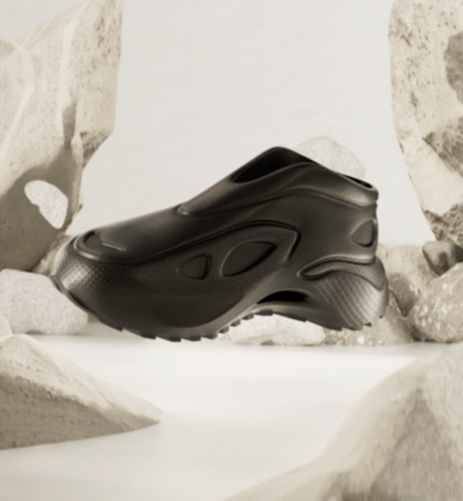 Axel Arigato Drop Pyro Runner Shoe for Autumn/Winter 2022 – PAUSE ...