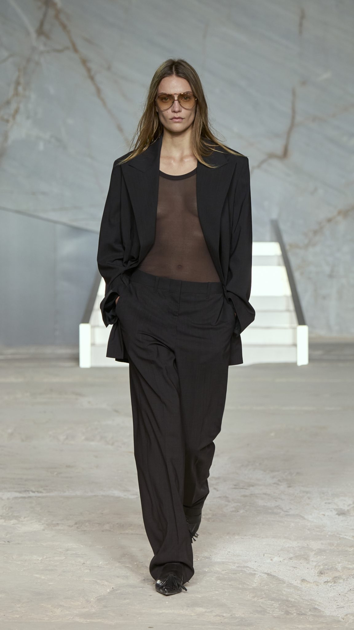 COS Presents Its Spring/Summer 2025 Collection in Athens – PAUSE Online ...
